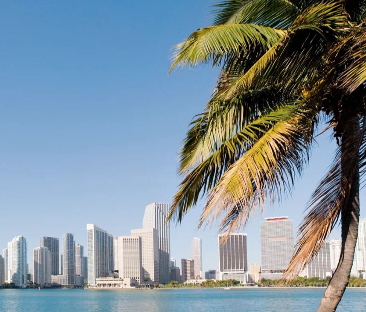 Car Subscription Miami | Monthly Rental | SIXT+