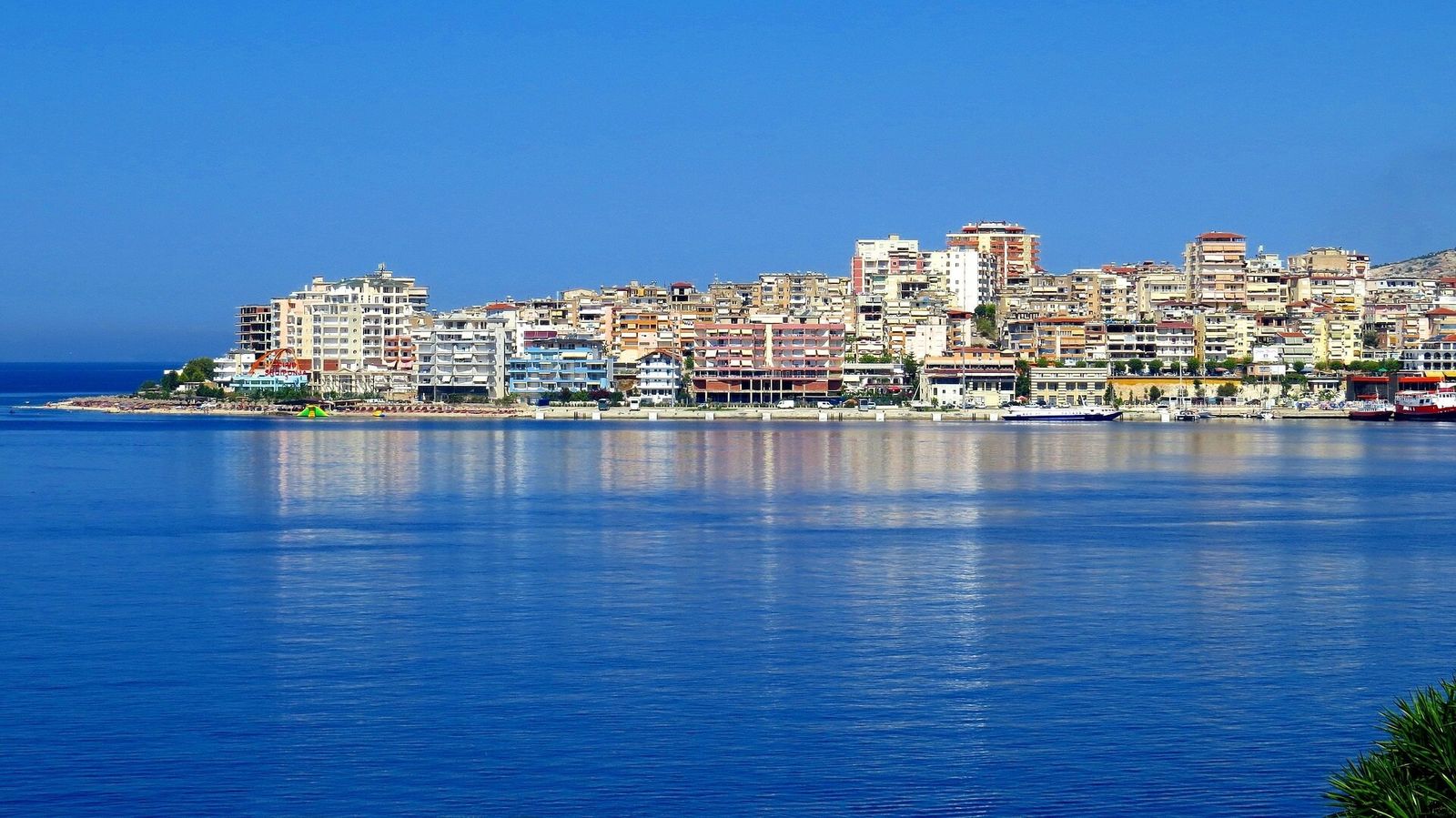 Car Rental at Saranda Port | SIXT rent a car