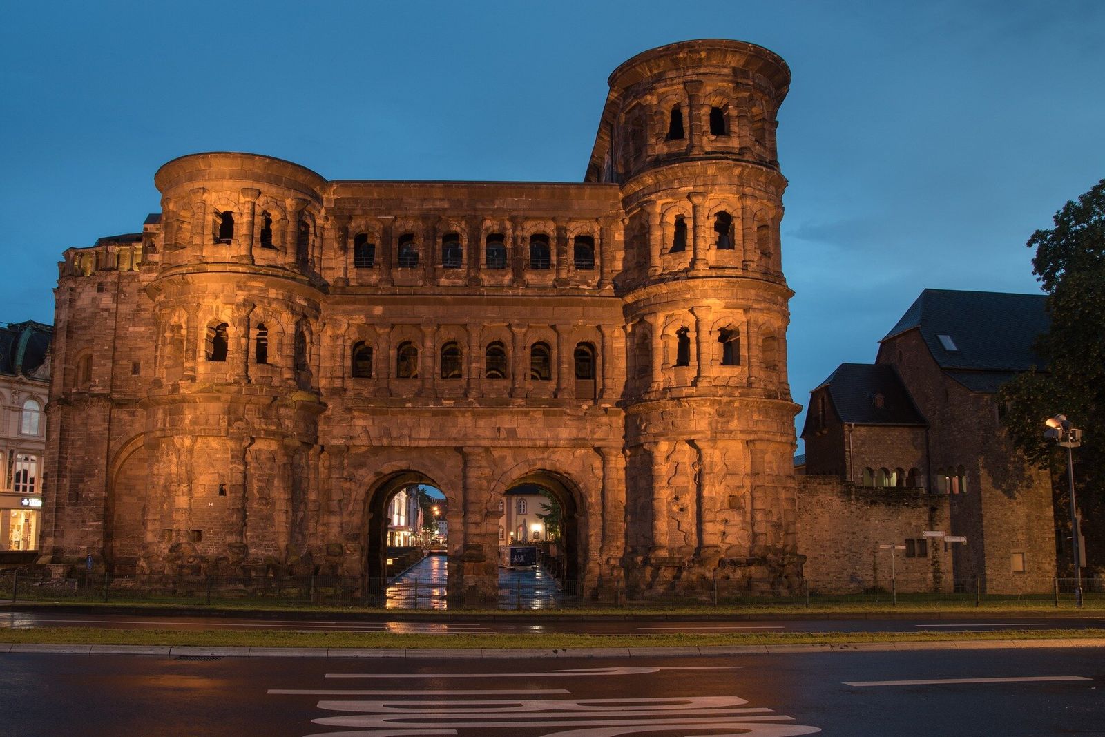 Car Rental at Trier | SIXT rent a car
