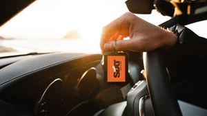 Jaguar Rental | Rent a Jaguar from SIXT rent a car