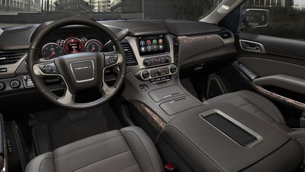 GMC Rental | Rent a GMC from SIXT rent a car