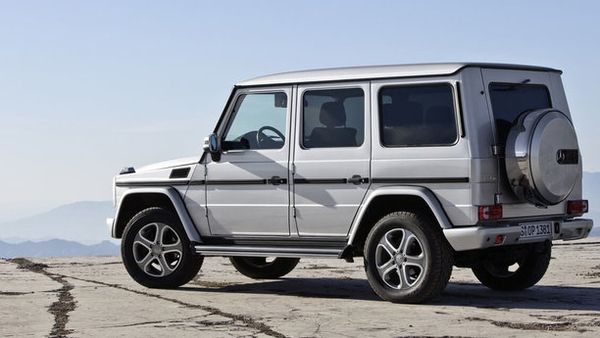 Mercedes-Benz G-Class Rental | Own the Road!