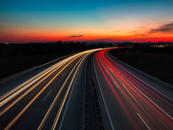 Flexible One-Way Van Hire | SIXT Car & Van Hire