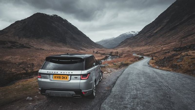 Range Rover Rental | SIXT Rent a Car