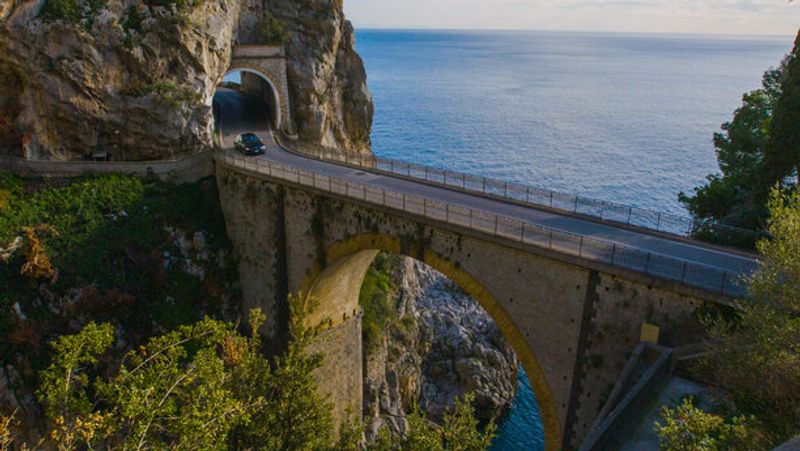 Maut und Vignette in Italien für Mietwagen | SIXT Autovermietung