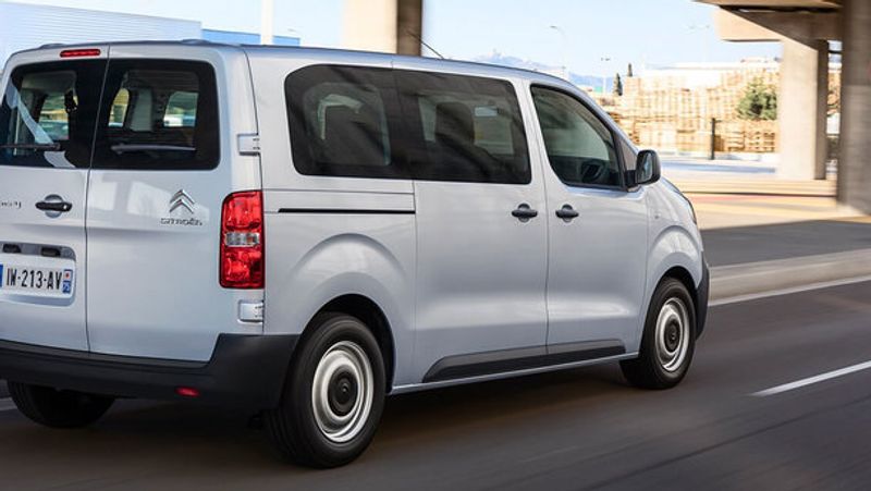 9-Sitzer mieten Schweiz | SIXT Autovermietung