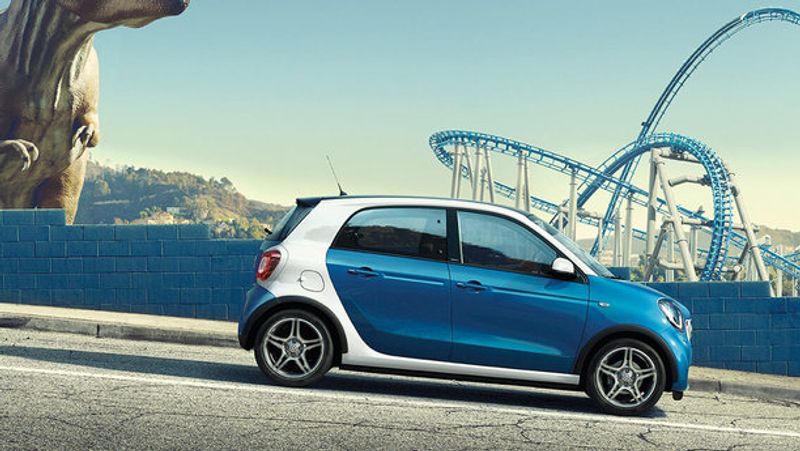 Une mini citadine à petit prix en location ? C'est la Smart chez SIXT à ...